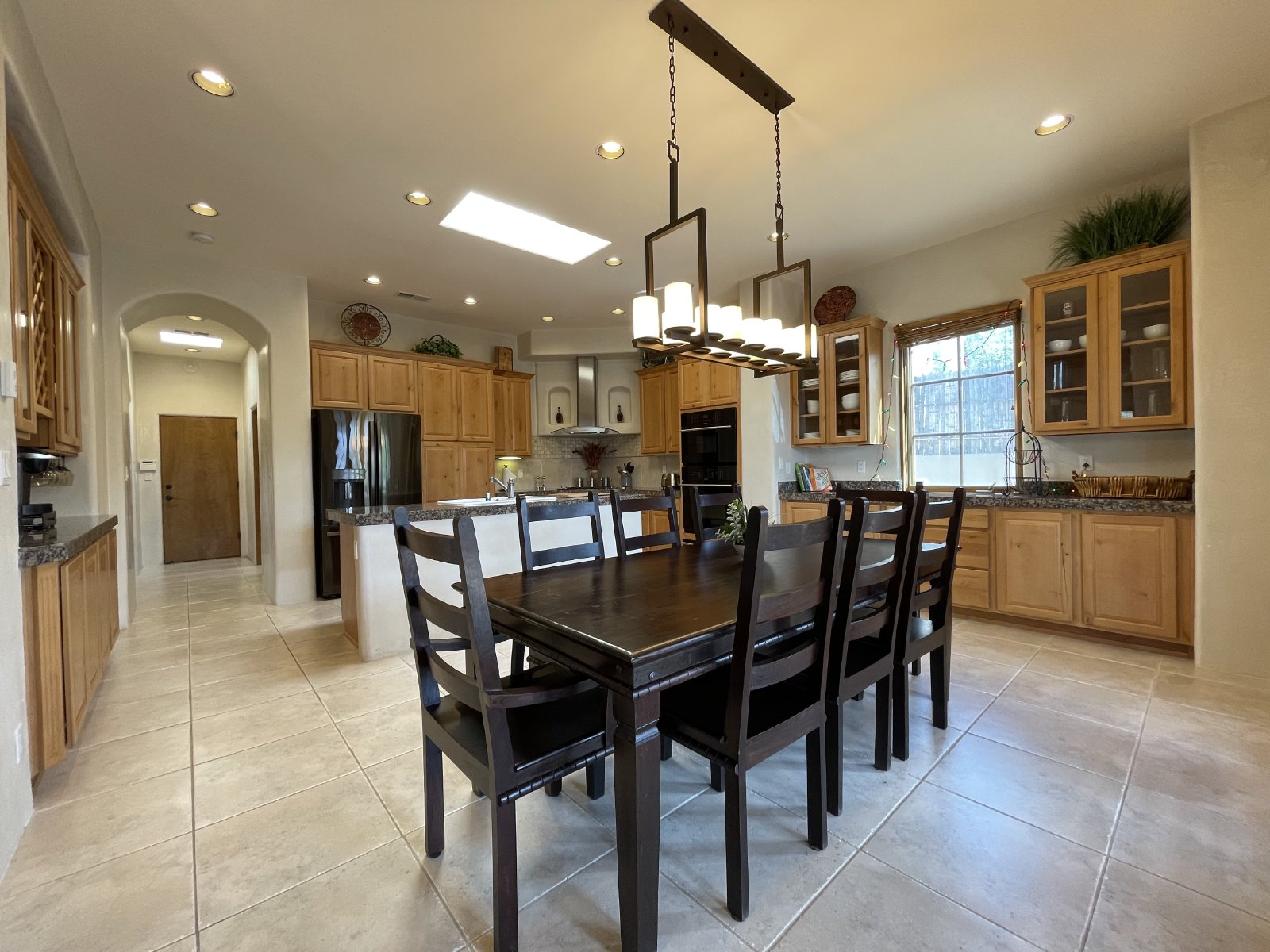 5 Calle Las Casas Santa Fe, NM 87507-8618 | Landseer Management