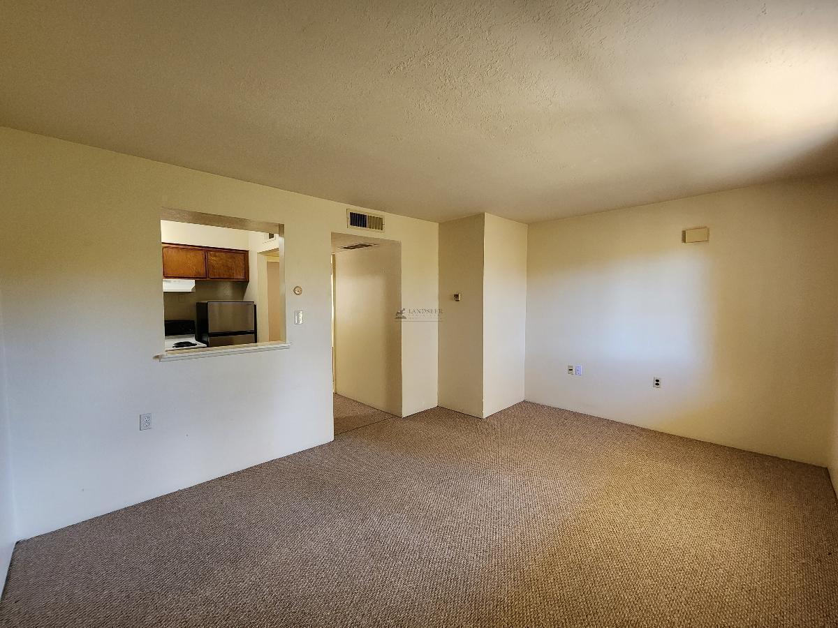 705 E Alameda St Apt 7 Santa Fe, NM 87501-2273 | Landseer Management